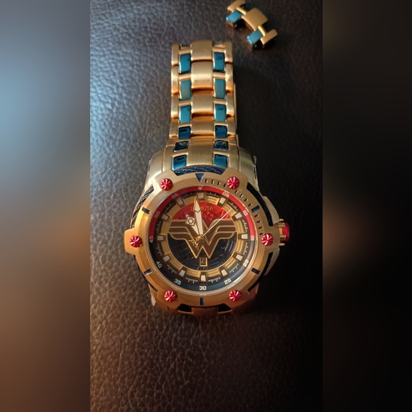 Invicta | Accessories | Invicta Dc Wonder Woman Bolt Watch Practically ...